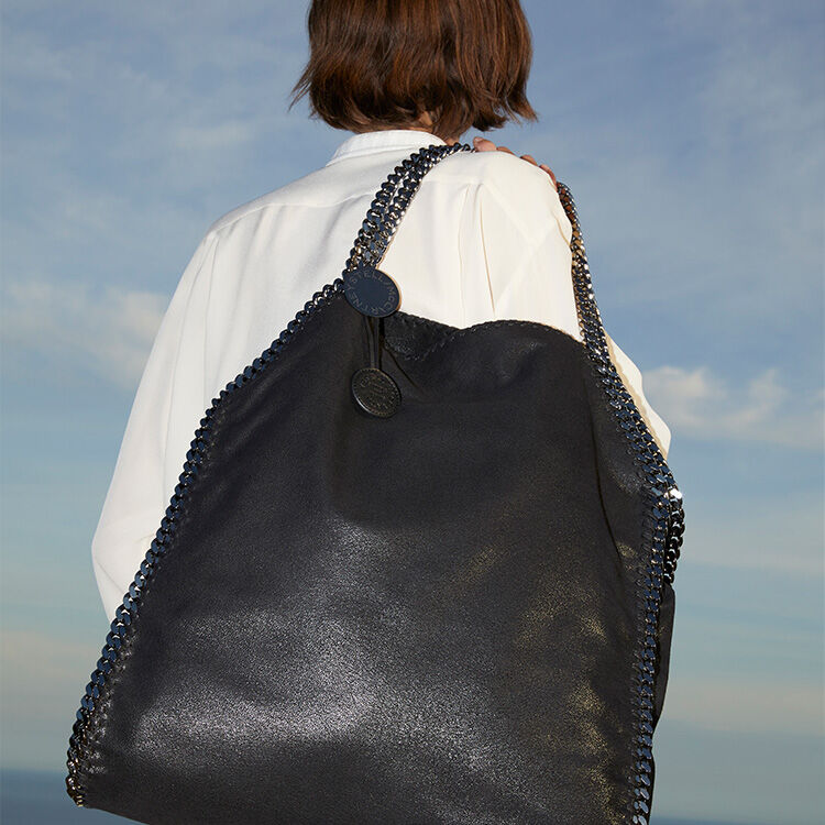 Stella McCartney DE | Designermode, Taschen und Accessoires, Lingerie ...