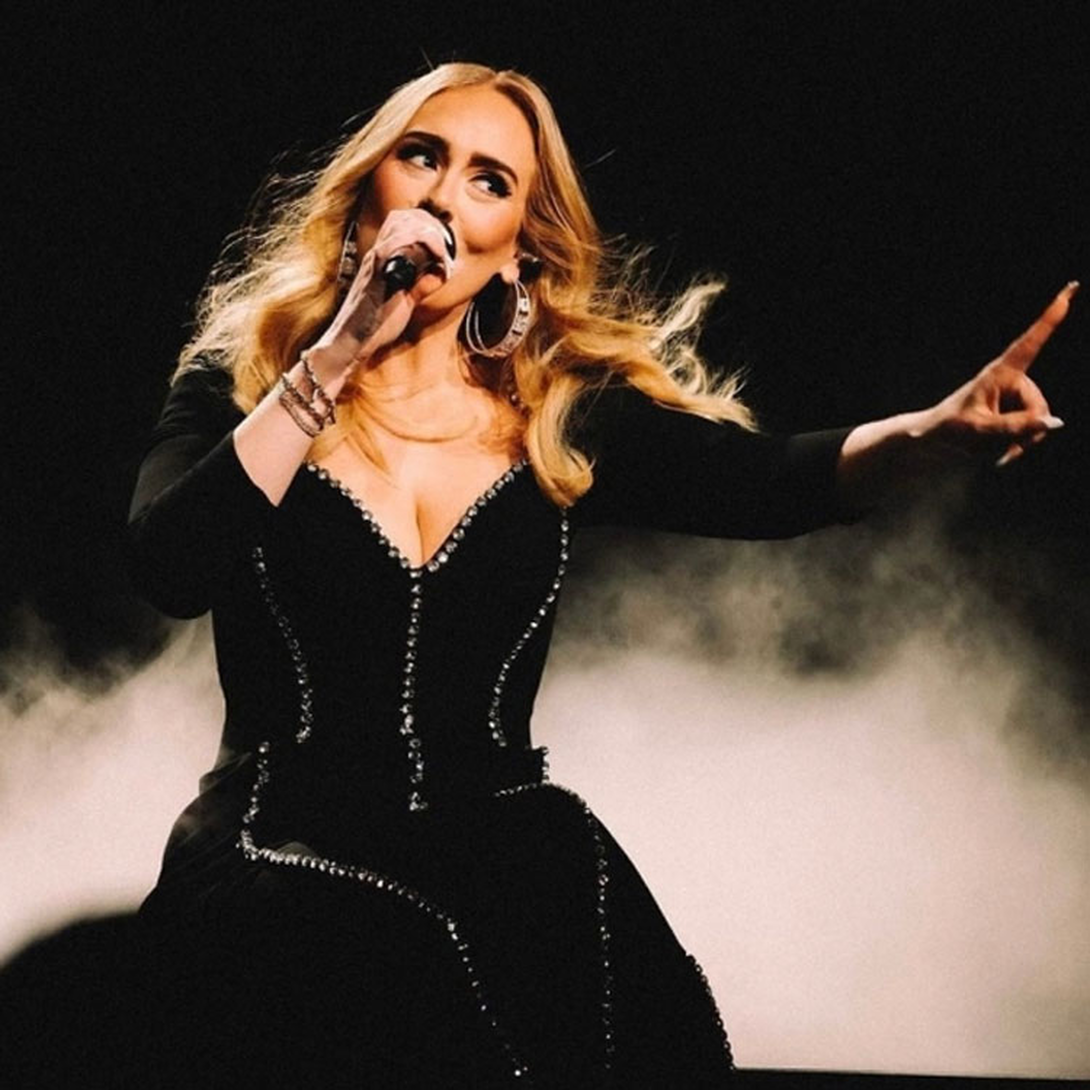 adele dresses las vegas