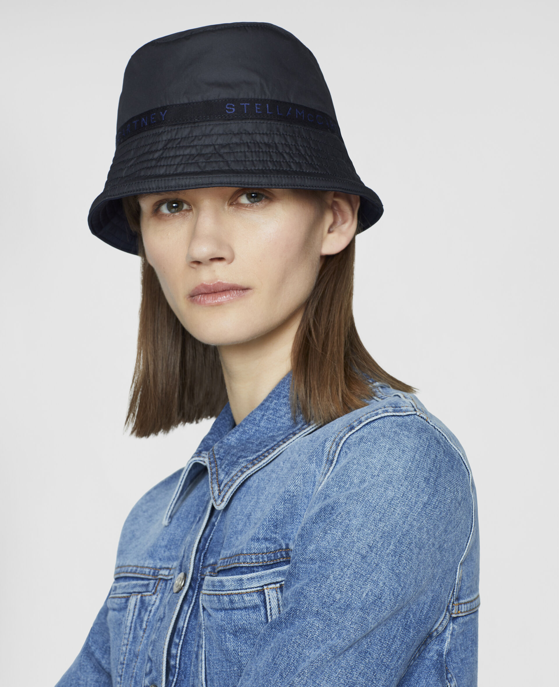 Women 네이비 And 블랙 리버서블 로고 퍼피 에코 나일론 버킷 햇 Stella Mccartney Kr